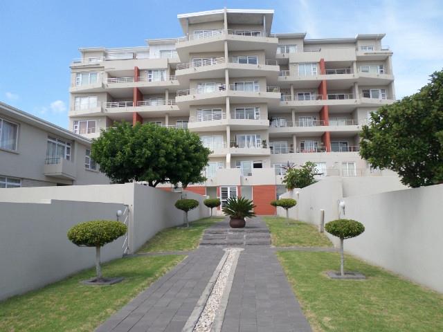 Property and Houses For Sale in Humewood, Port Elizabeth | RE/MAX